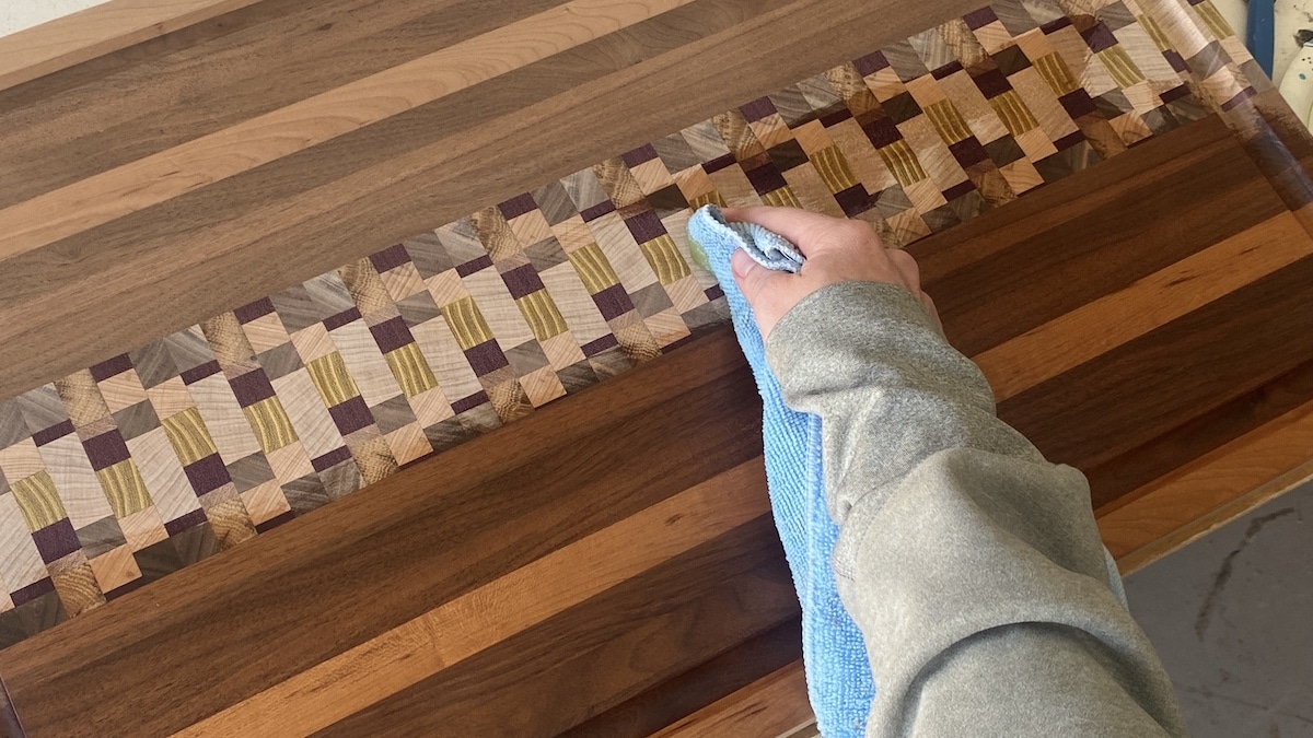 3 Great Finish Options for Kitchen Tables : The Accent Piece