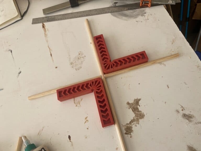 How to Build a Side Table: Free Woodworking Plans : The Accent Piece