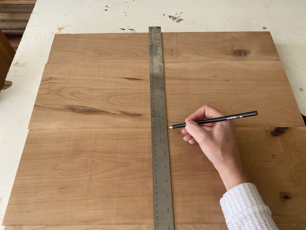 How to Build a Side Table: Free Woodworking Plans : The Accent Piece