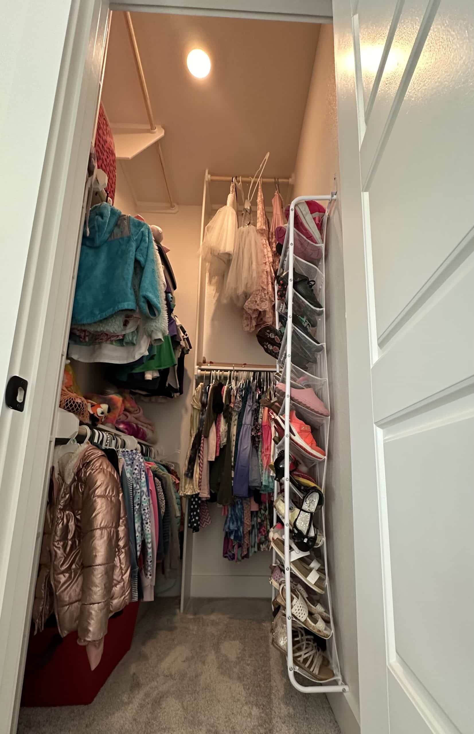 Bedroom Closet Dimensions: A Size Guide with Examples